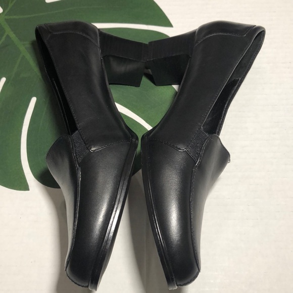 St. John's Bay | Shoes | Nwot St Johns Bay Leather Shoes | Poshmark